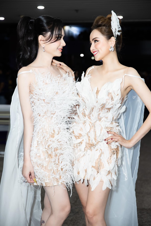 Lâm Khánh Chi ‘đọ sắc’ cùng Hoa hậu Diễm Hương, nhan sắc ‘một chín một mười’ gây bất ngờ